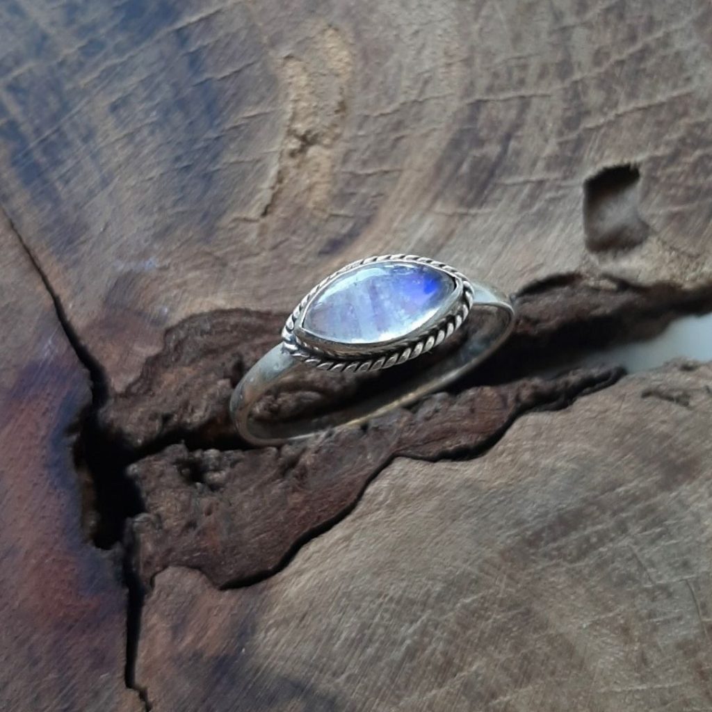 Arquivos Pedra da Lua - Chakra Virtual